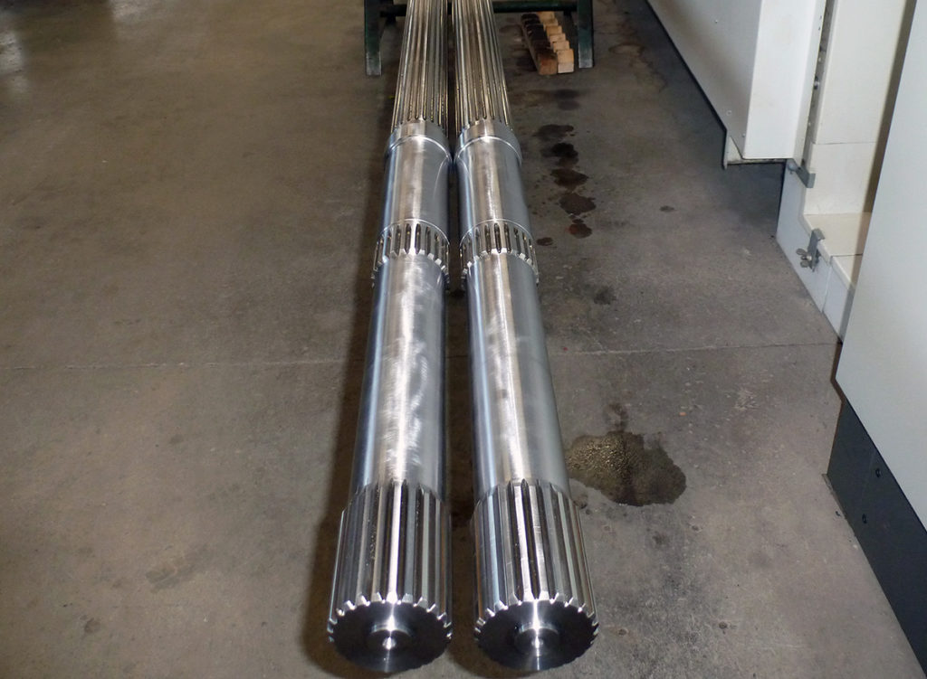 Filetage de précision, usinage et taillage de vis de grandes longueurs